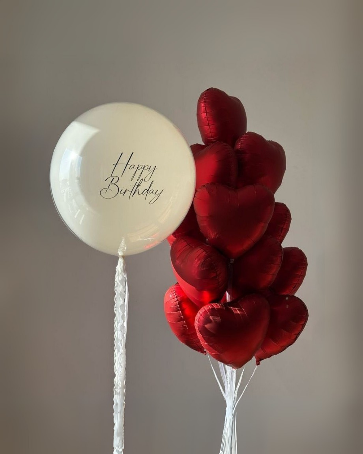 Happy birthday ballons – Petal Frost