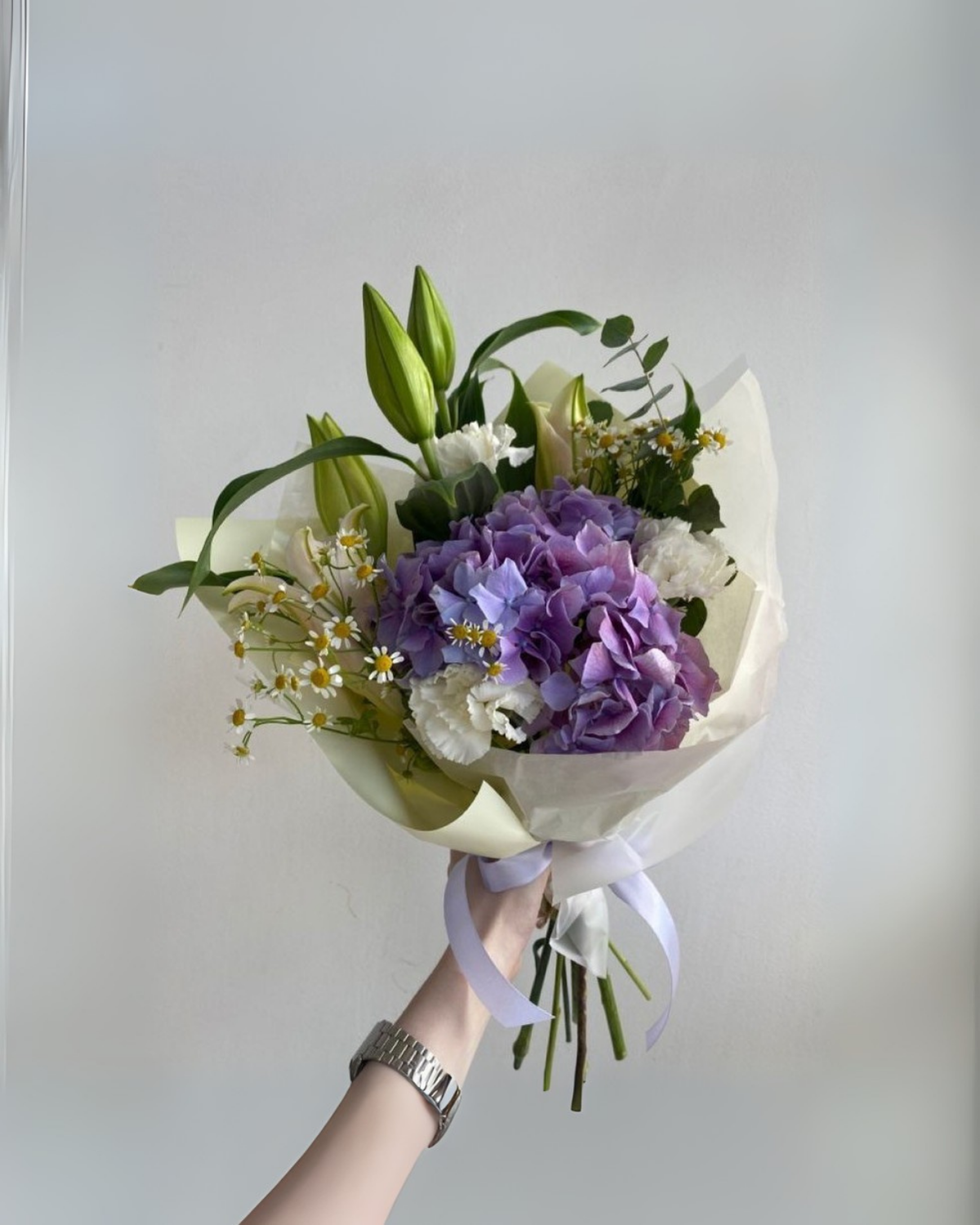 Porcelain Flame – Petal Frost